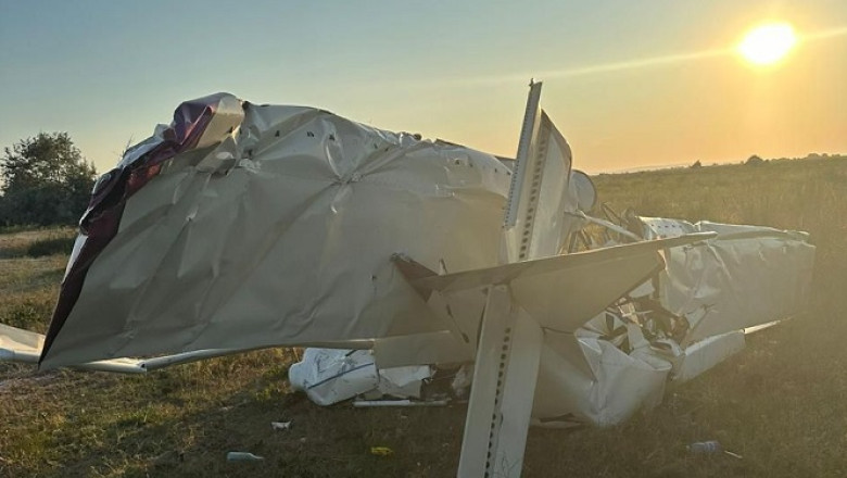 Tragedie în Delta Dunării: Un avion mic s-a prăbușit la Gura Portiței ...